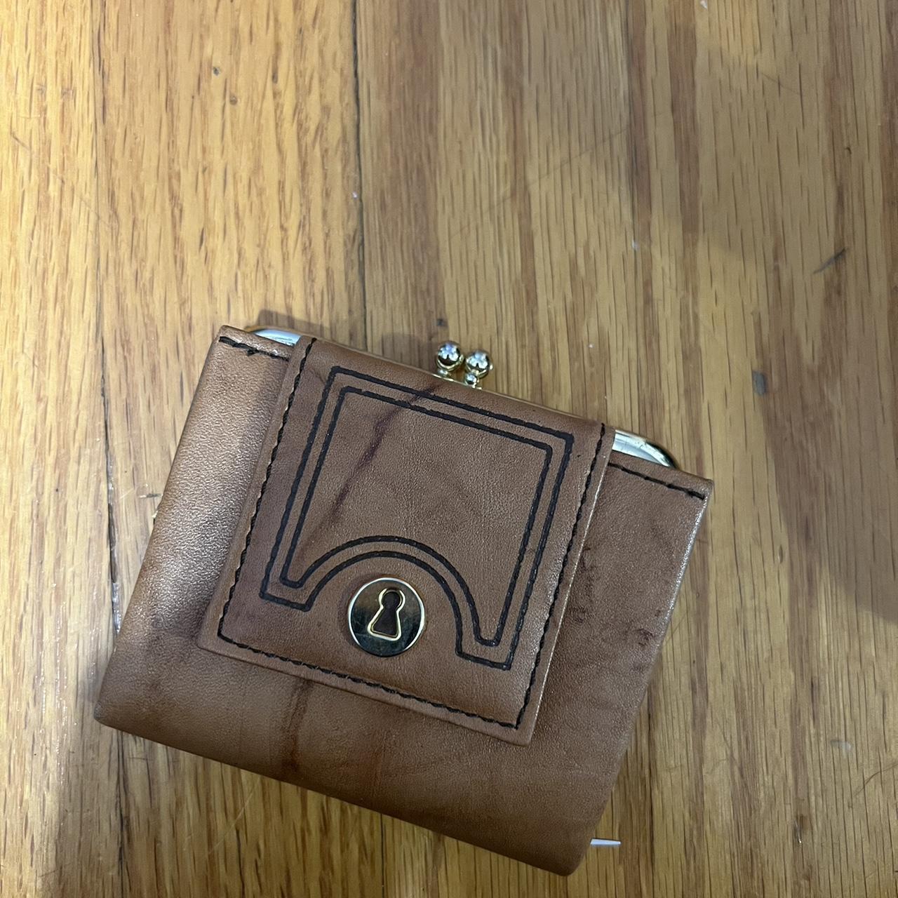 BUXTON #vintage wallet/ coin purse in great... - Depop