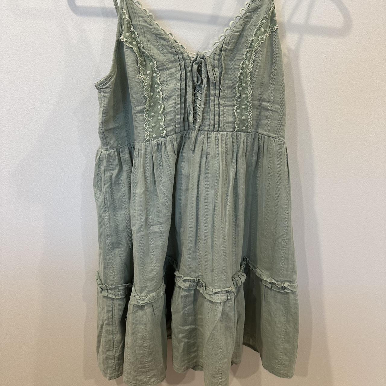 Mooloola dress - Depop