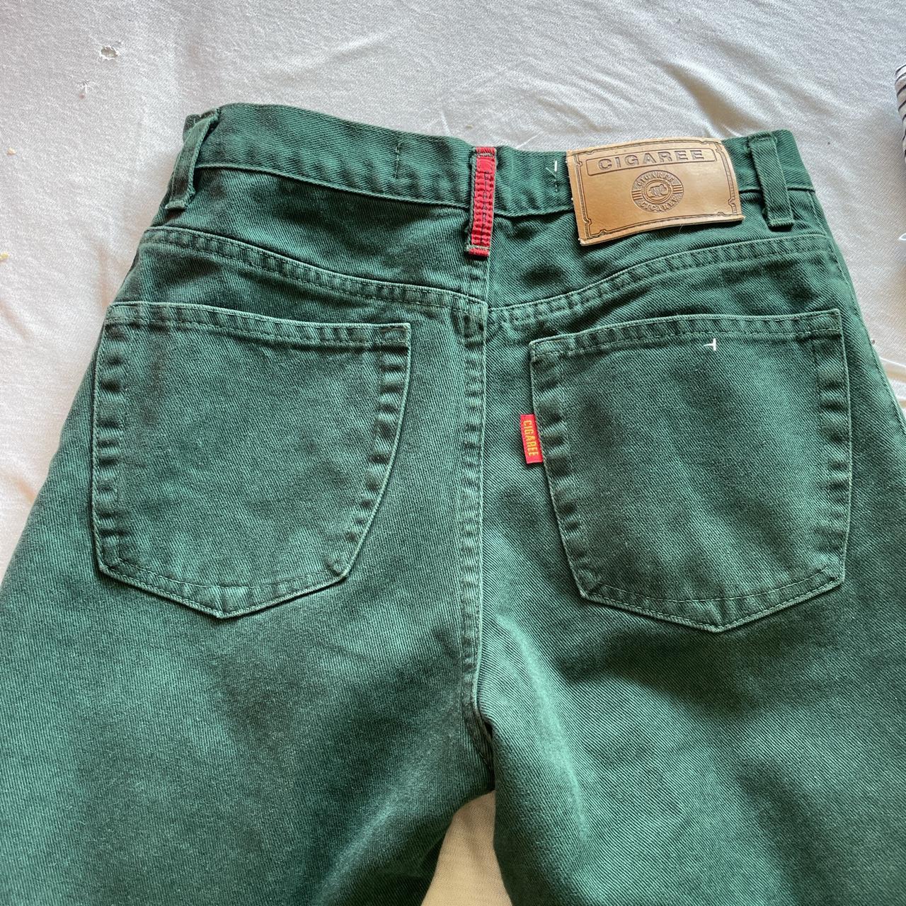 Jeans Verde Scuro Size: 26 Nuovi, mai usati - Depop