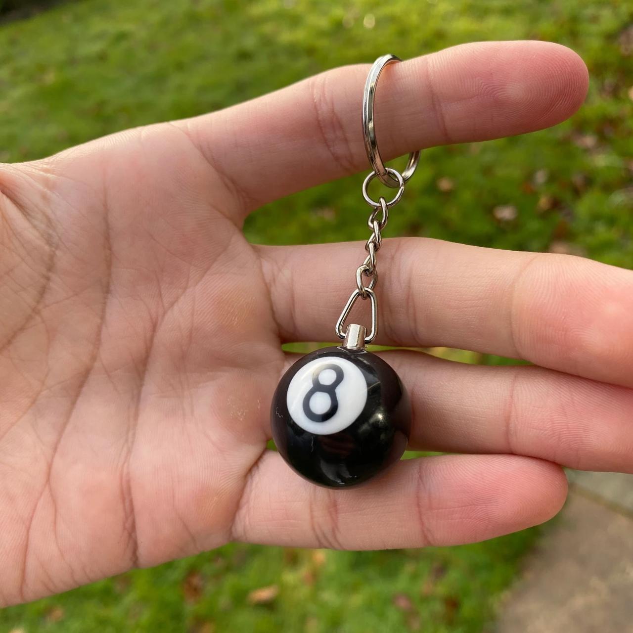 8 Ball Keyring / keychain brand new condition... - Depop