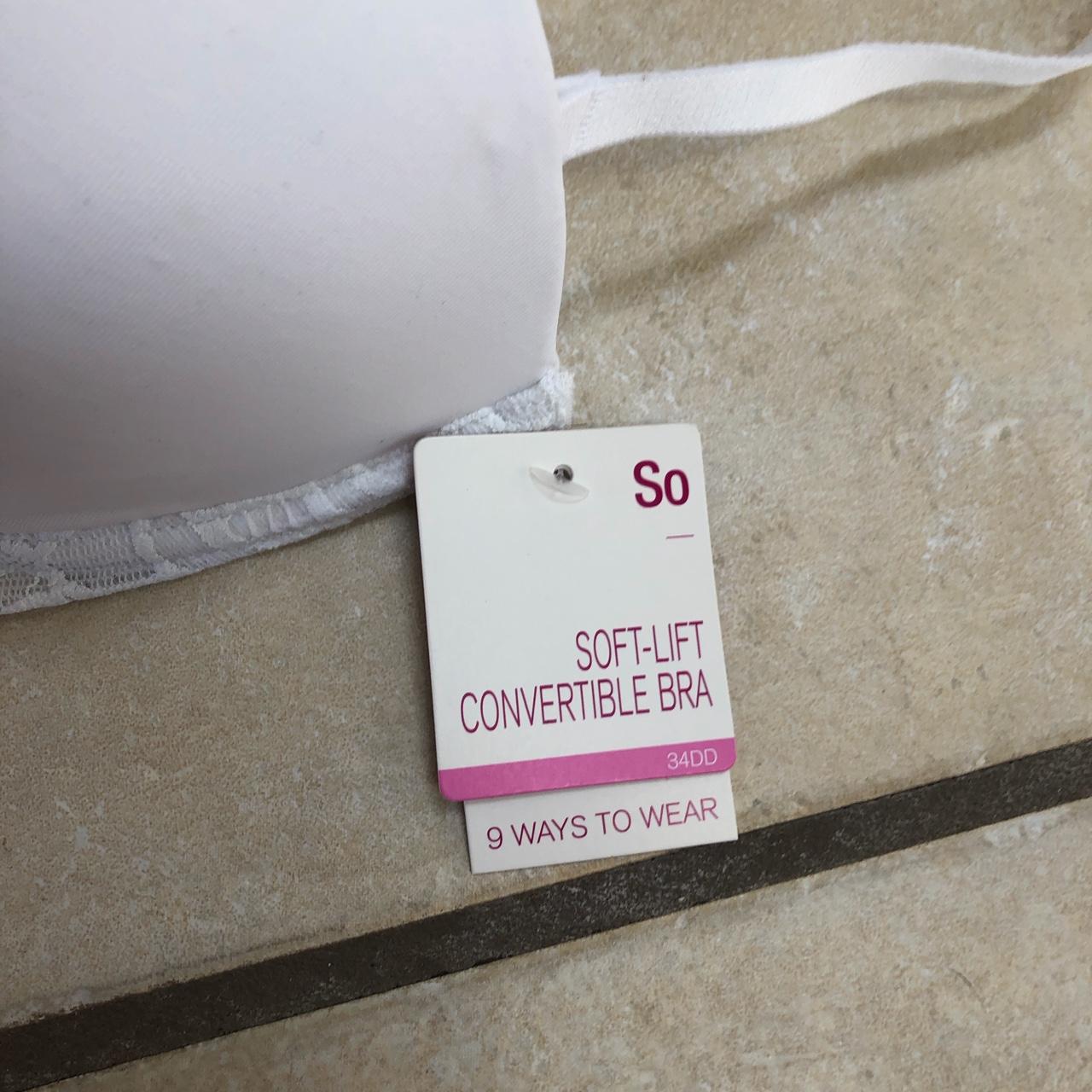 SO (Kohls brand) 34DD new white bra. Still has... - Depop