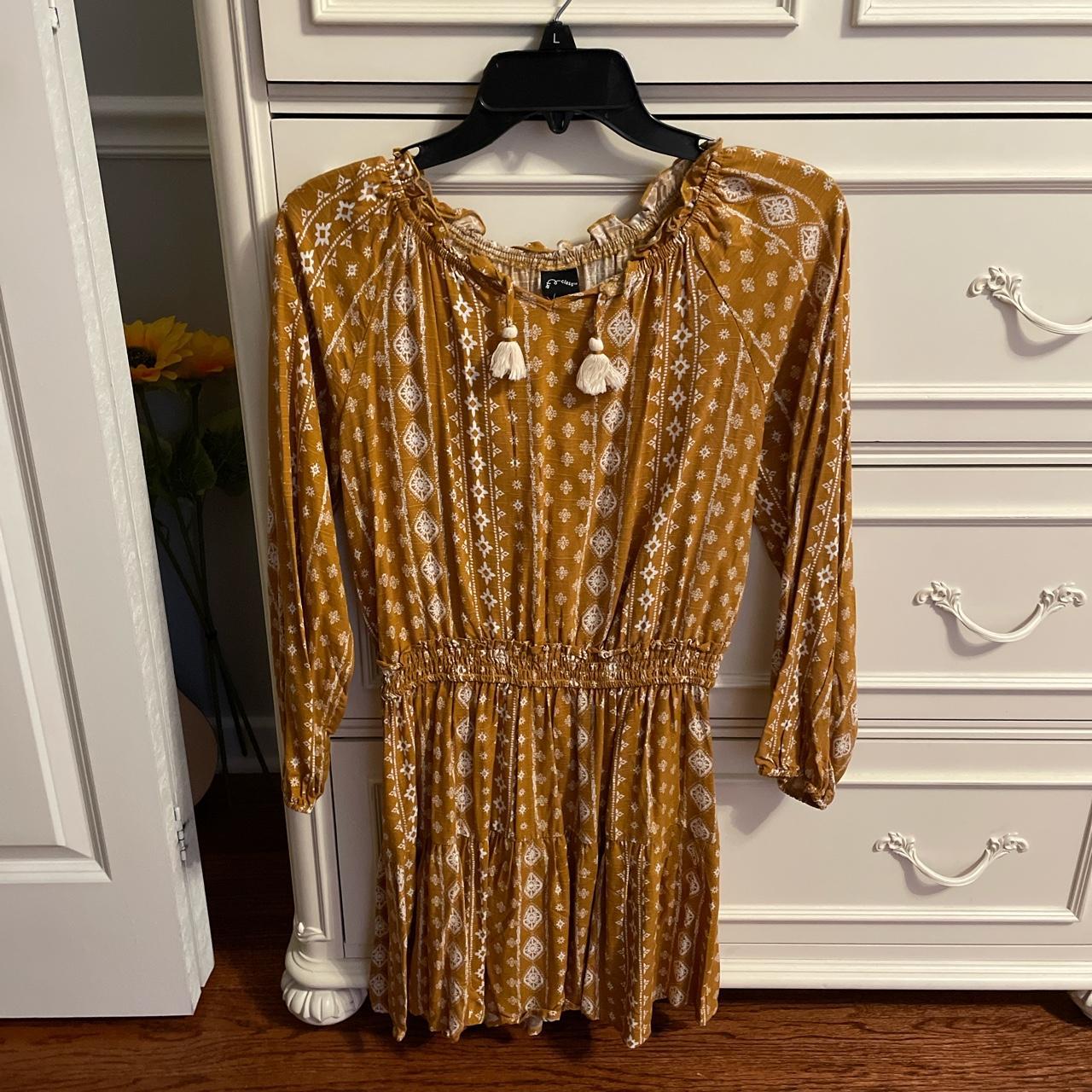 Girl’s Target Dress in Large - Depop