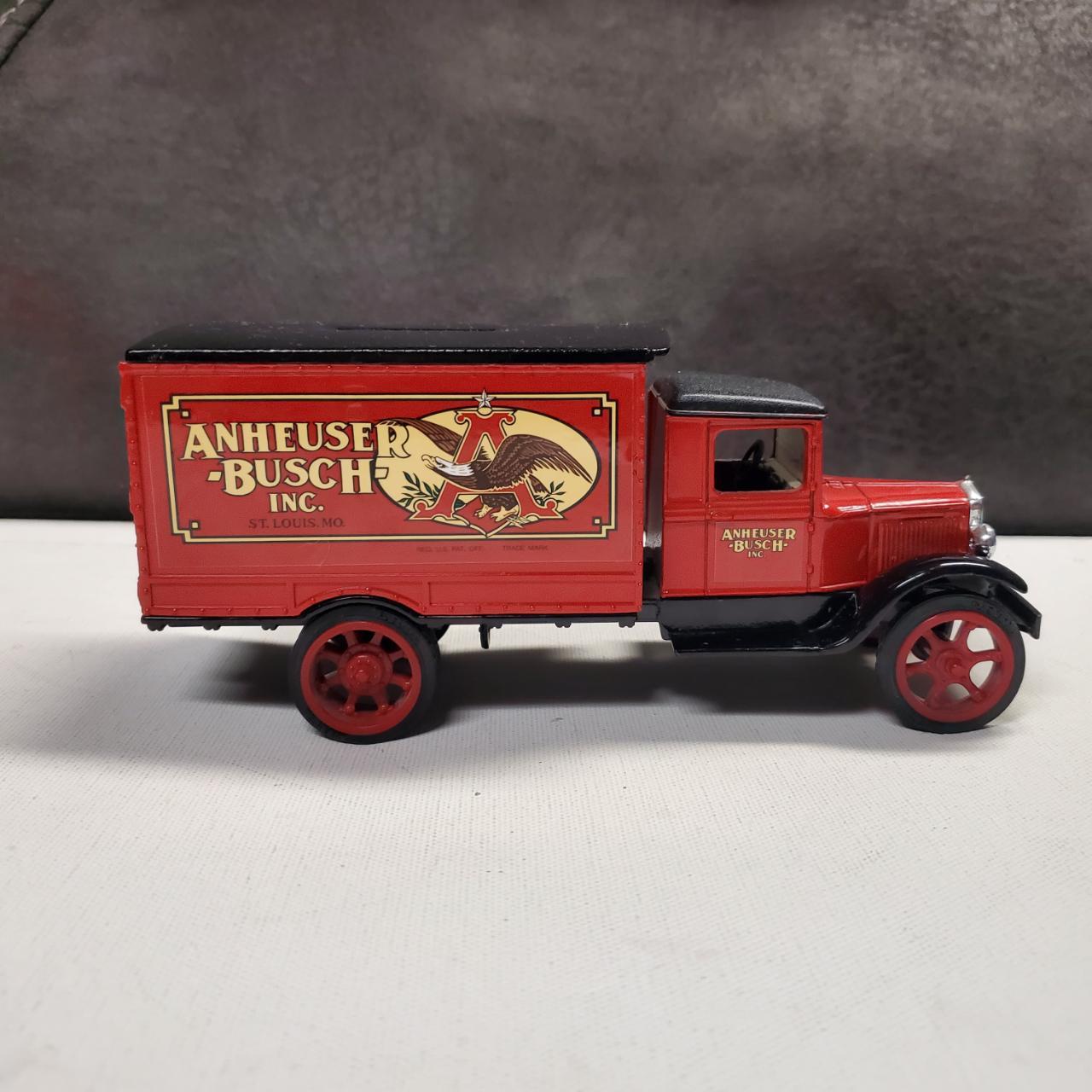 Die Cast Coin Bank - Anheuser Busch - 1931 Hawkeye -... - Depop