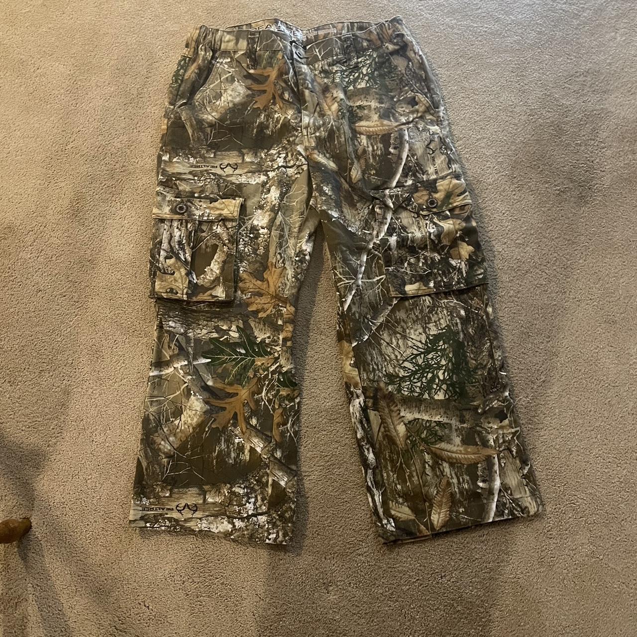 Realtree camo cargo pants Dope baggy fit 32-34... - Depop