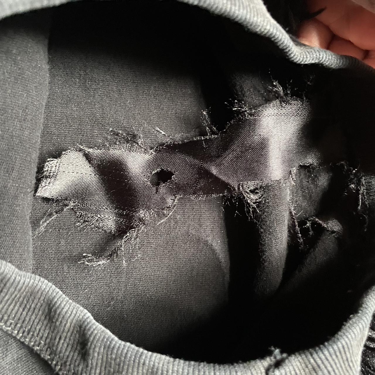 men’s vlone tee L, tag ripped in wash - Depop