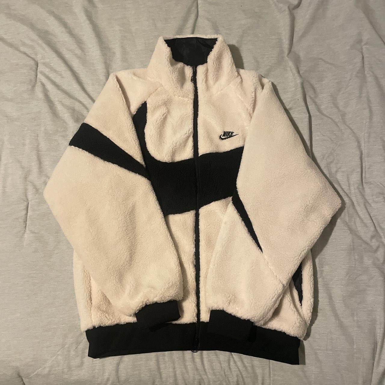 *Nike Reversible Sherpa Fleece *Cream colored *Size... - Depop
