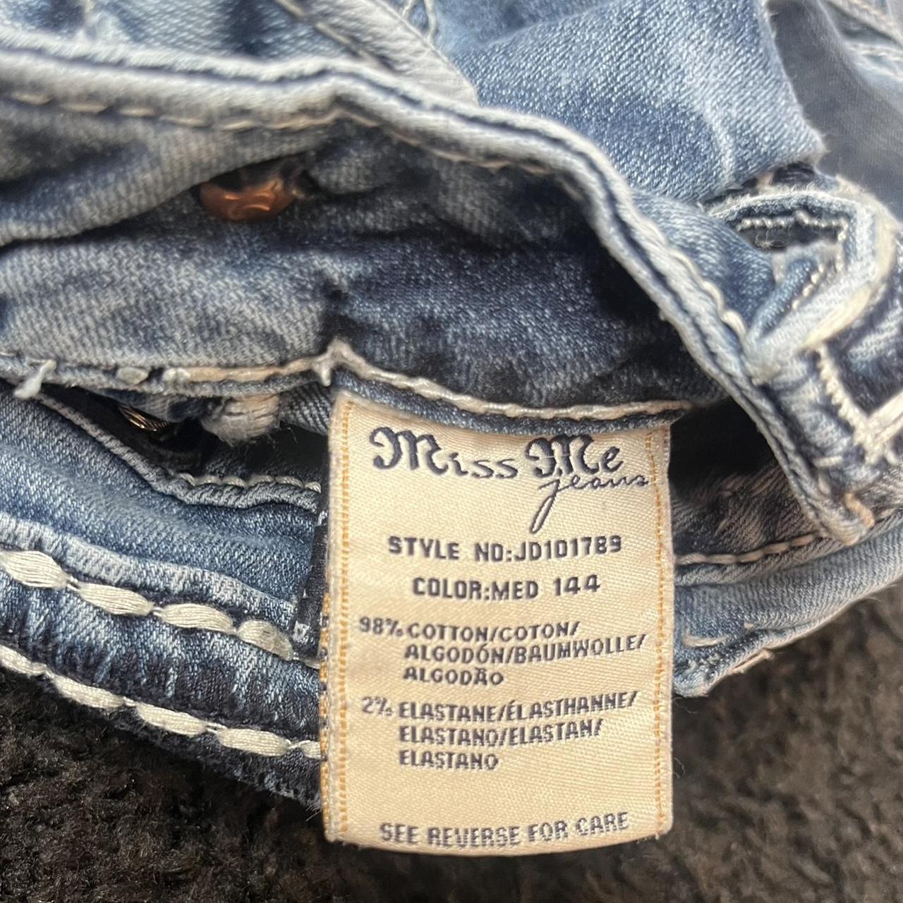 2000 miss me jeans size 27 - Depop