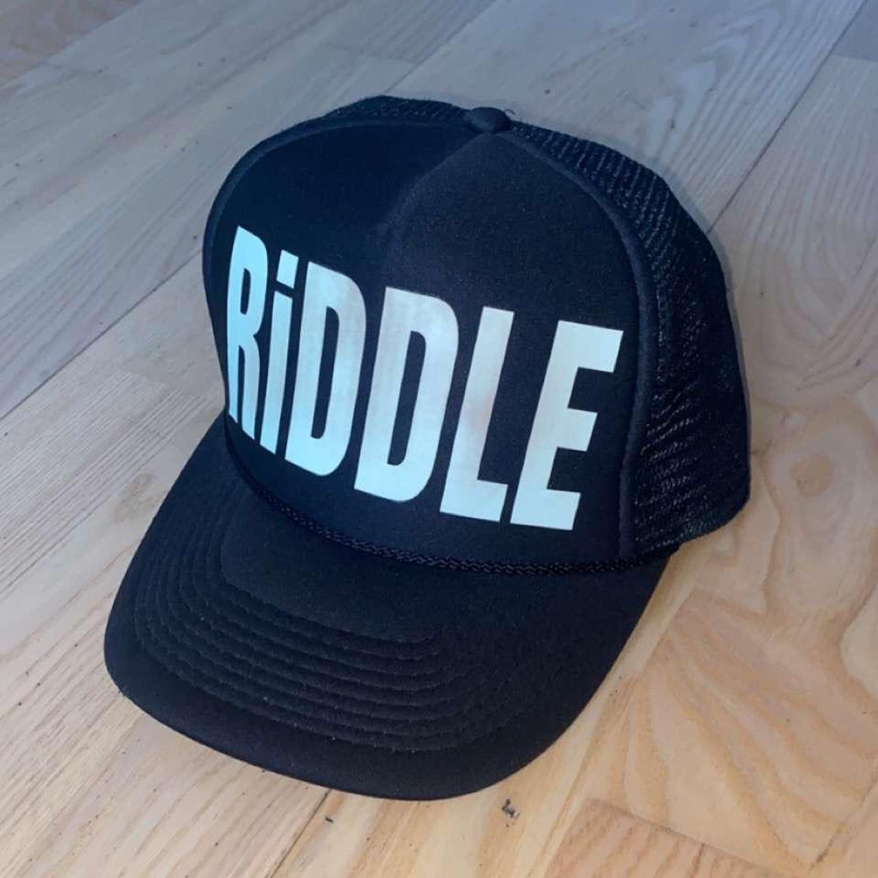 Antony riddle one size - Depop