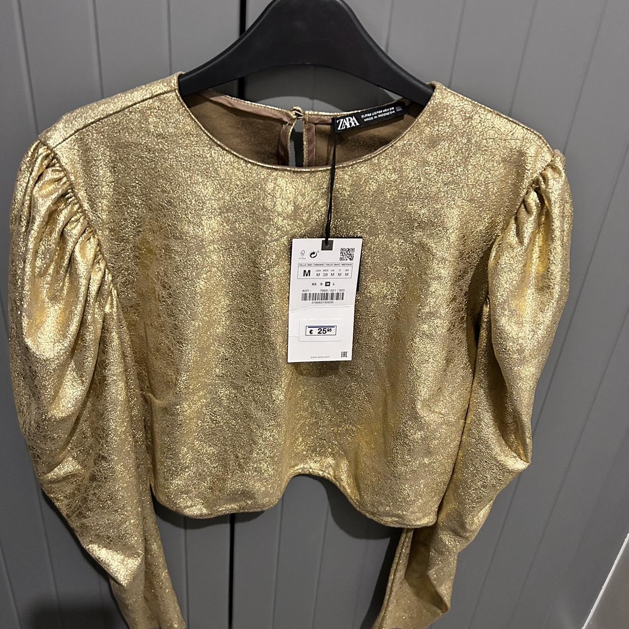 Gold metallic puff sleeve Zara cropped top #zara... - Depop Gold metallic puff sleeve Zara cropped top #zara... - Depop