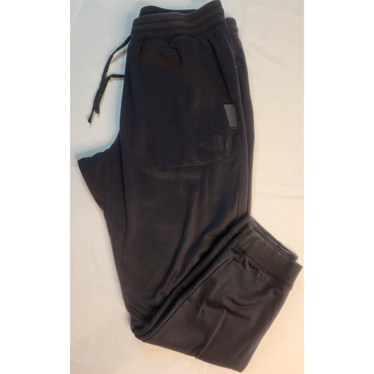 The North Face Men's Black Joggers-tracksuits | Depop