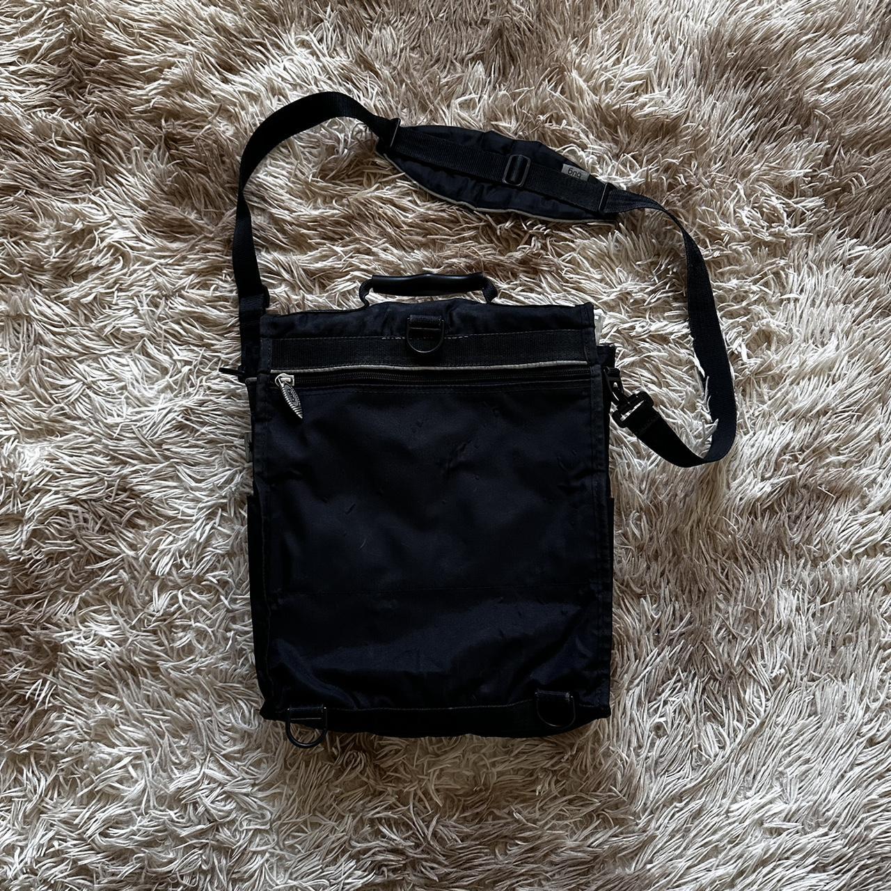 Craig Morrison Messenger Bug Bag Cheaper thru... - Depop