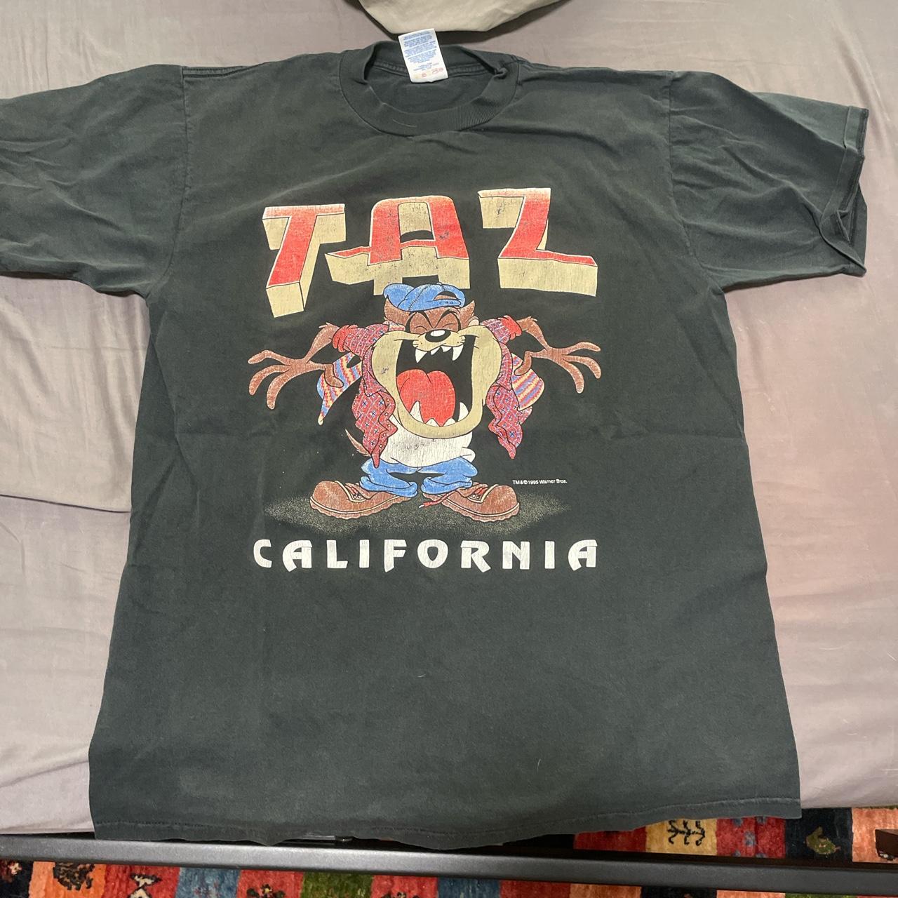 Tazmanian Devil “TAZ California” t shirt sz L - Depop