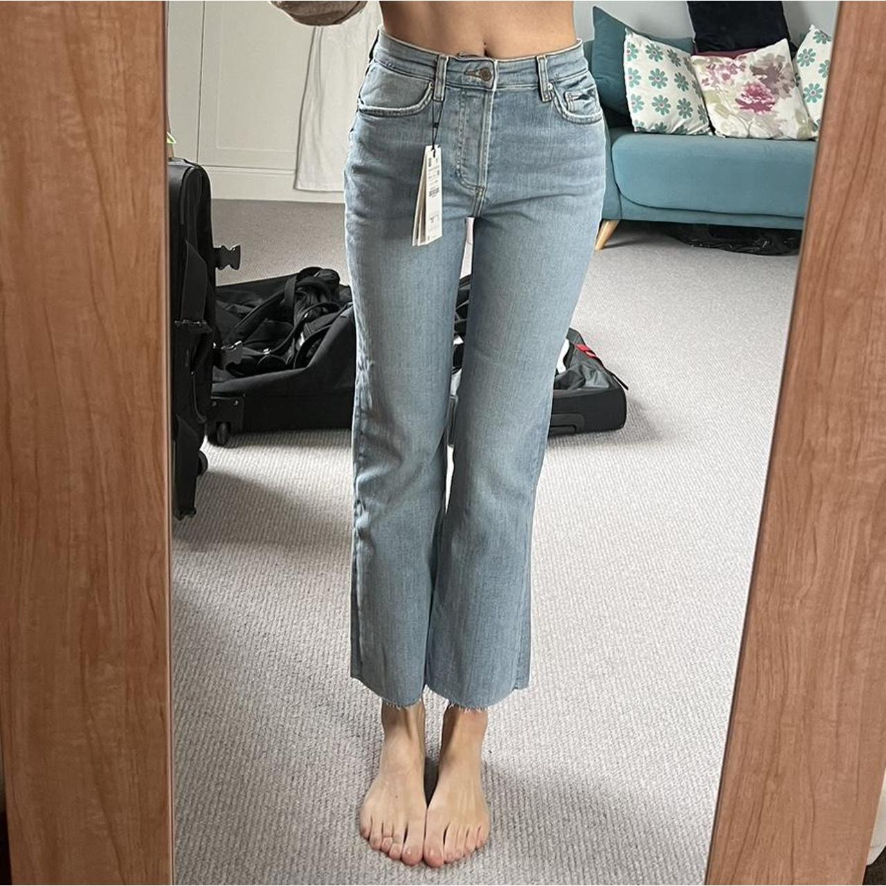 Zara Slim Fit High Rise Cropped Blue Jeans Size 36... - Depop