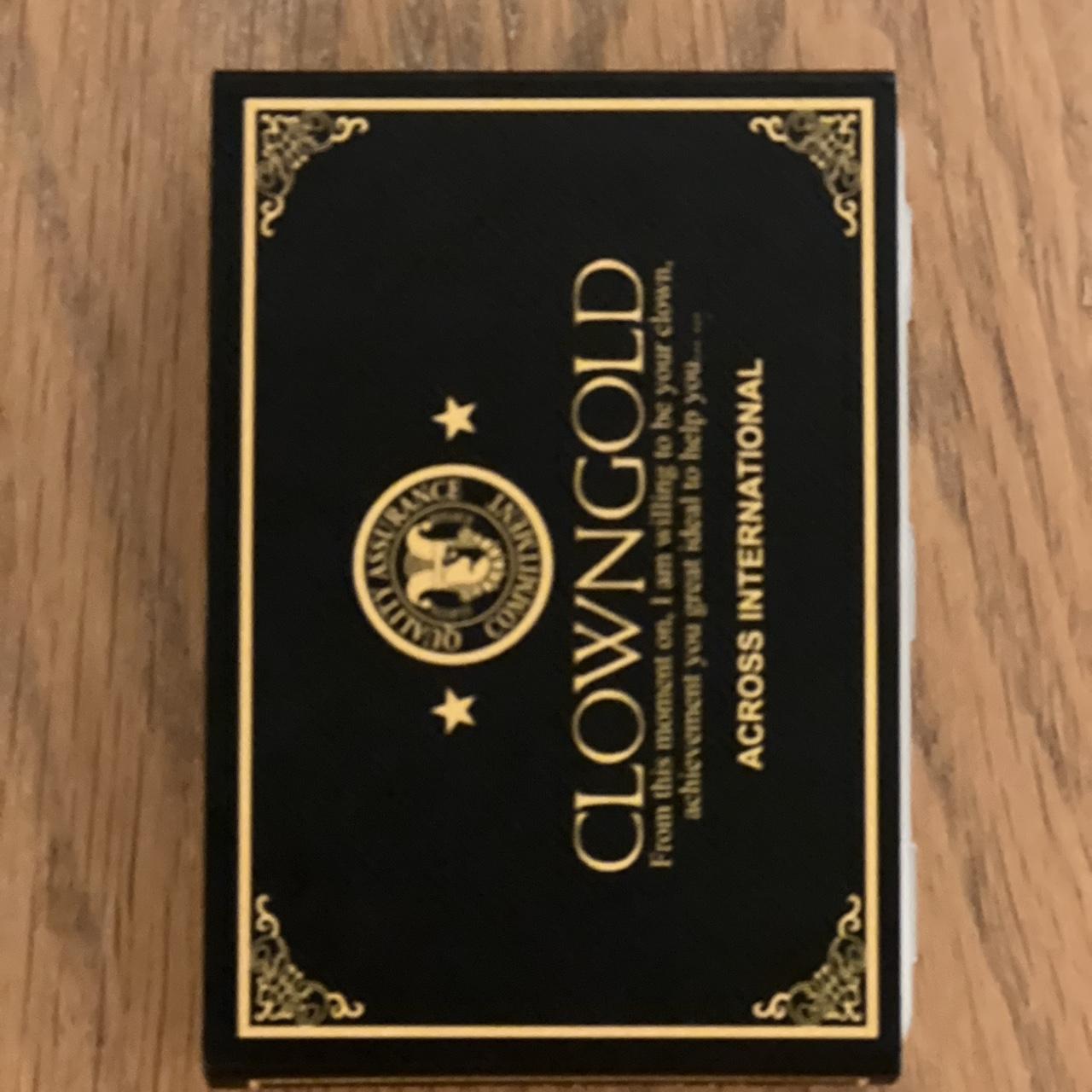 ⚡️Gold supreme playing cards Really nice accessory... - Depop