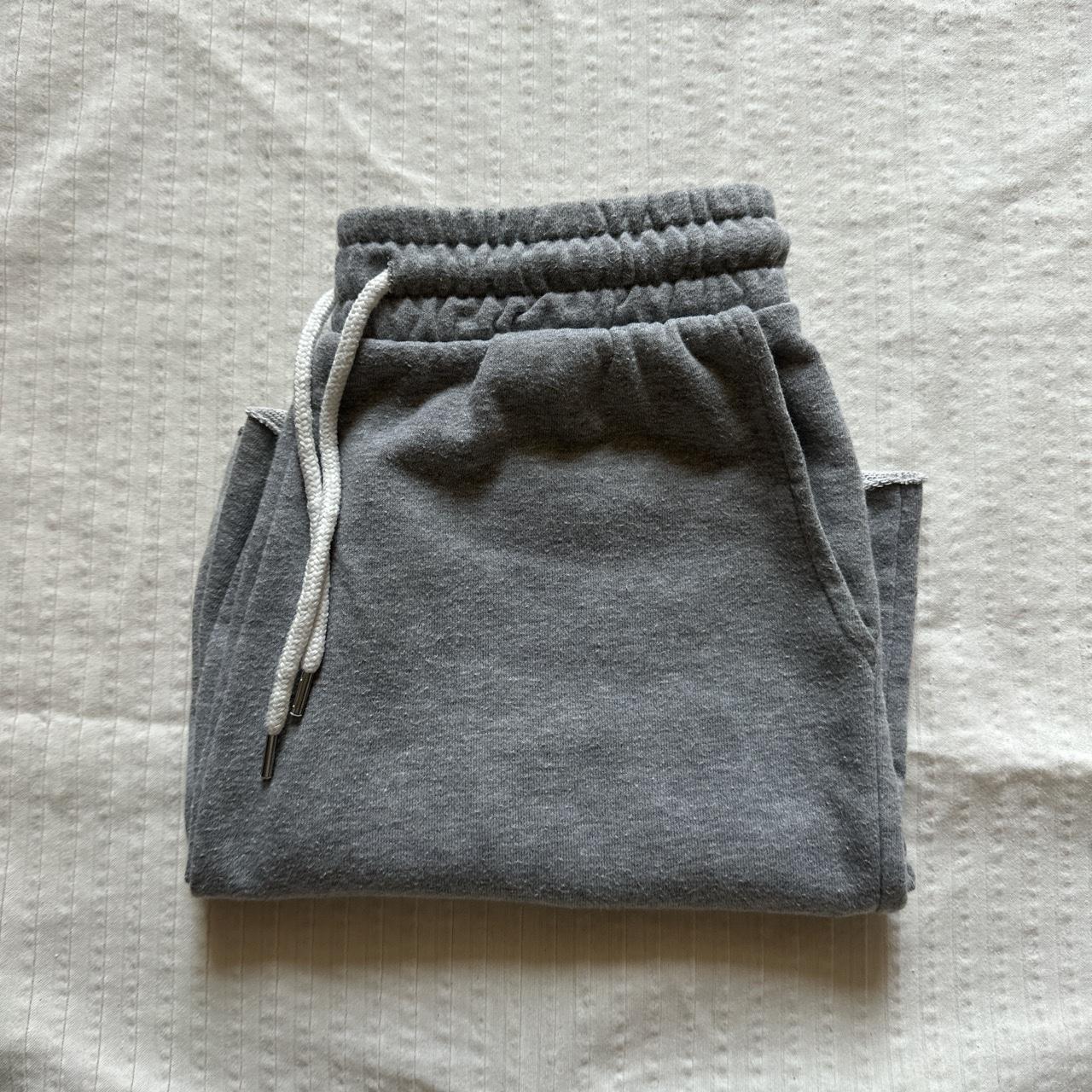 grey drawstring shorts 52% cotton/48% polyester - 🚛... - Depop