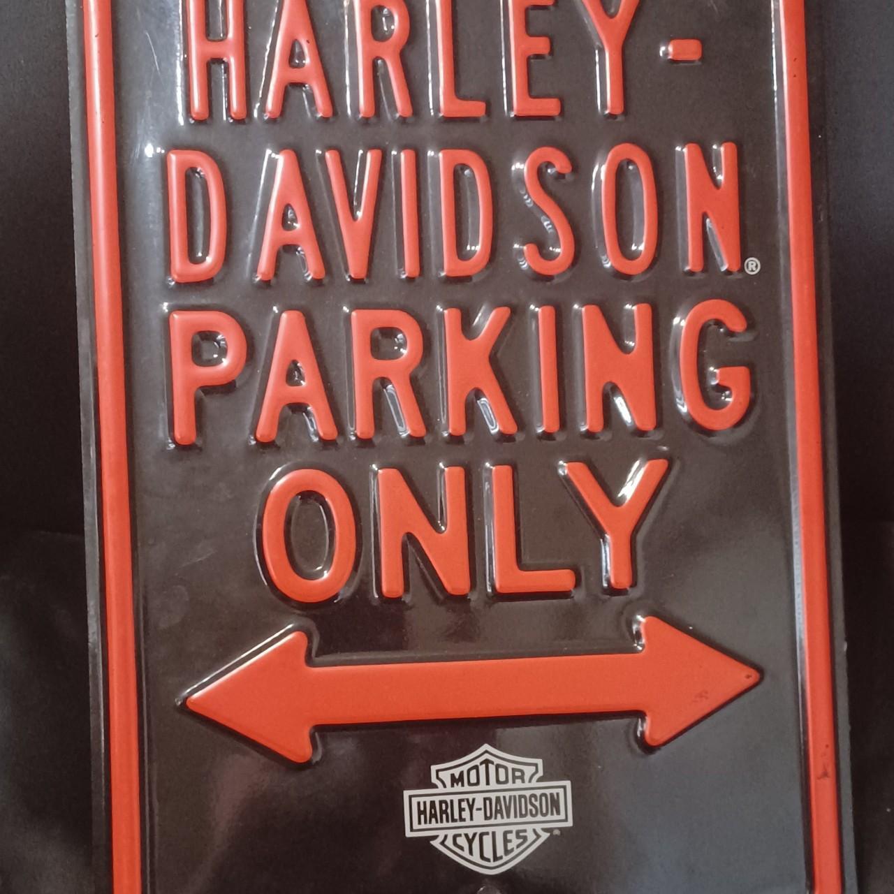 A BEAUTIFUL VINTAGE HARLEY DAVIDSON METAL SIGN... - Depop