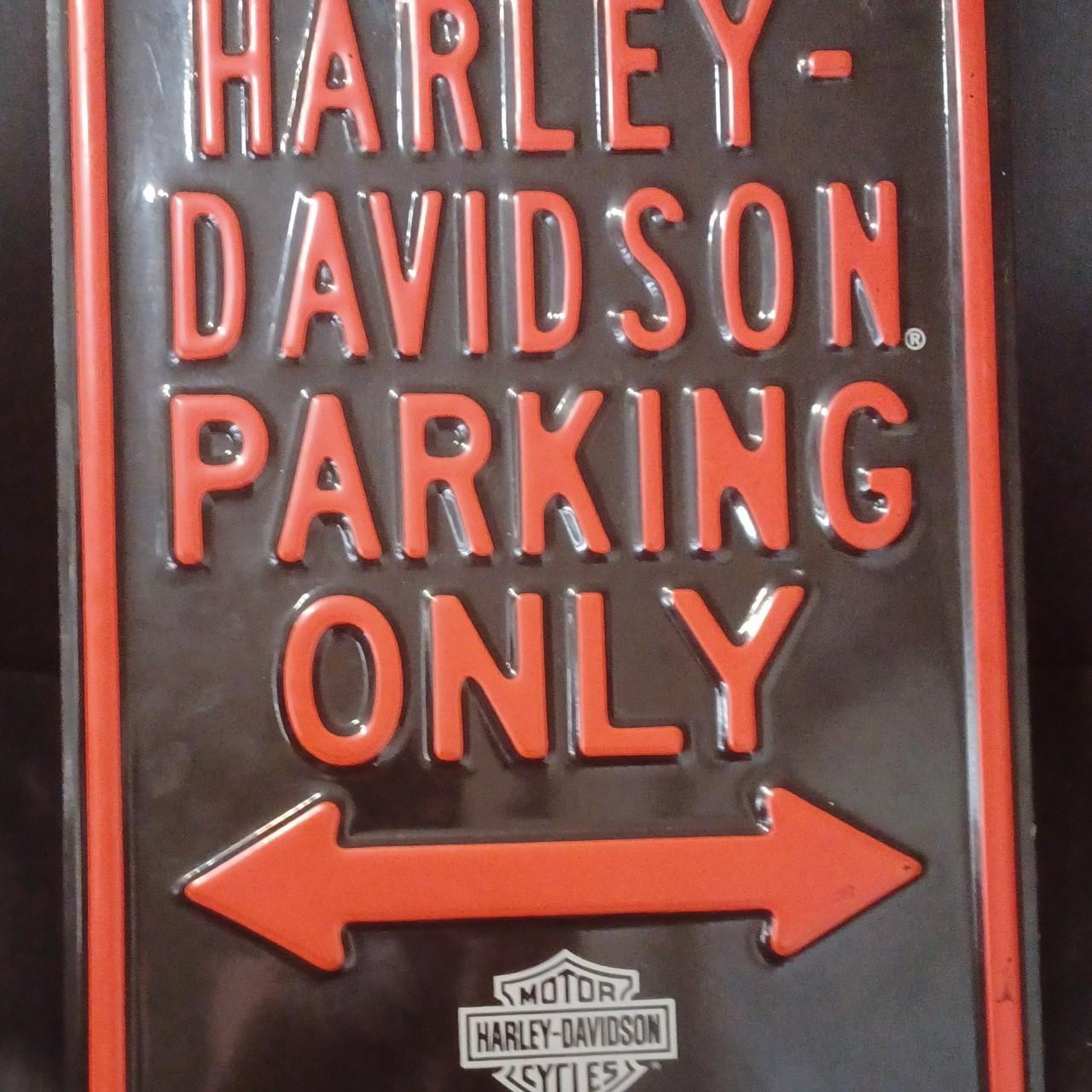 A BEAUTIFUL VINTAGE HARLEY DAVIDSON METAL SIGN... - Depop