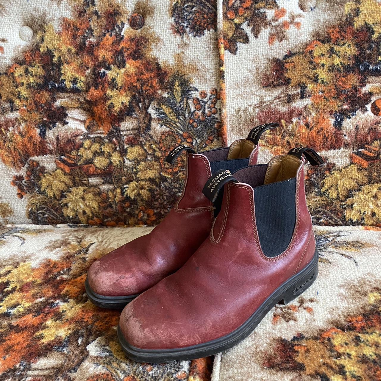 Burgundy red leather Chelsea blundstone boots!... - Depop