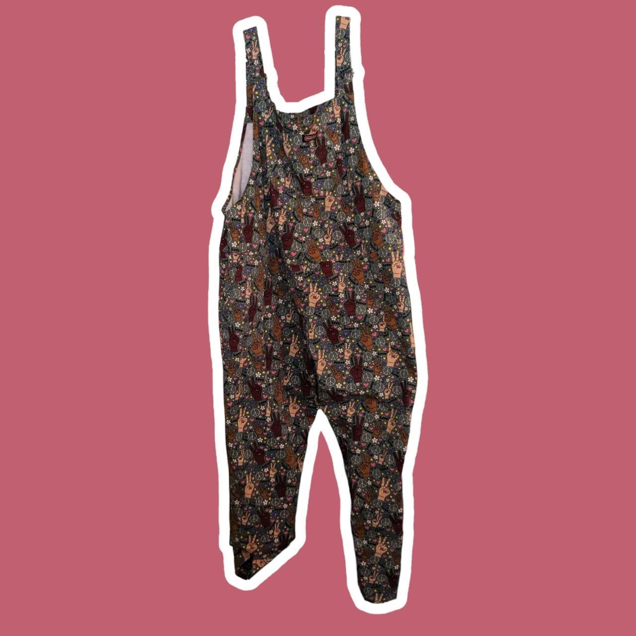 Like new! Lucy & Yak Peace and Love print. Only worn... - Depop