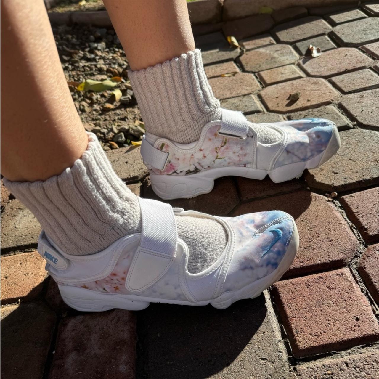 NIKE AIR RIFT tabi trainers NIKE AIR RIFT cherry... - Depop