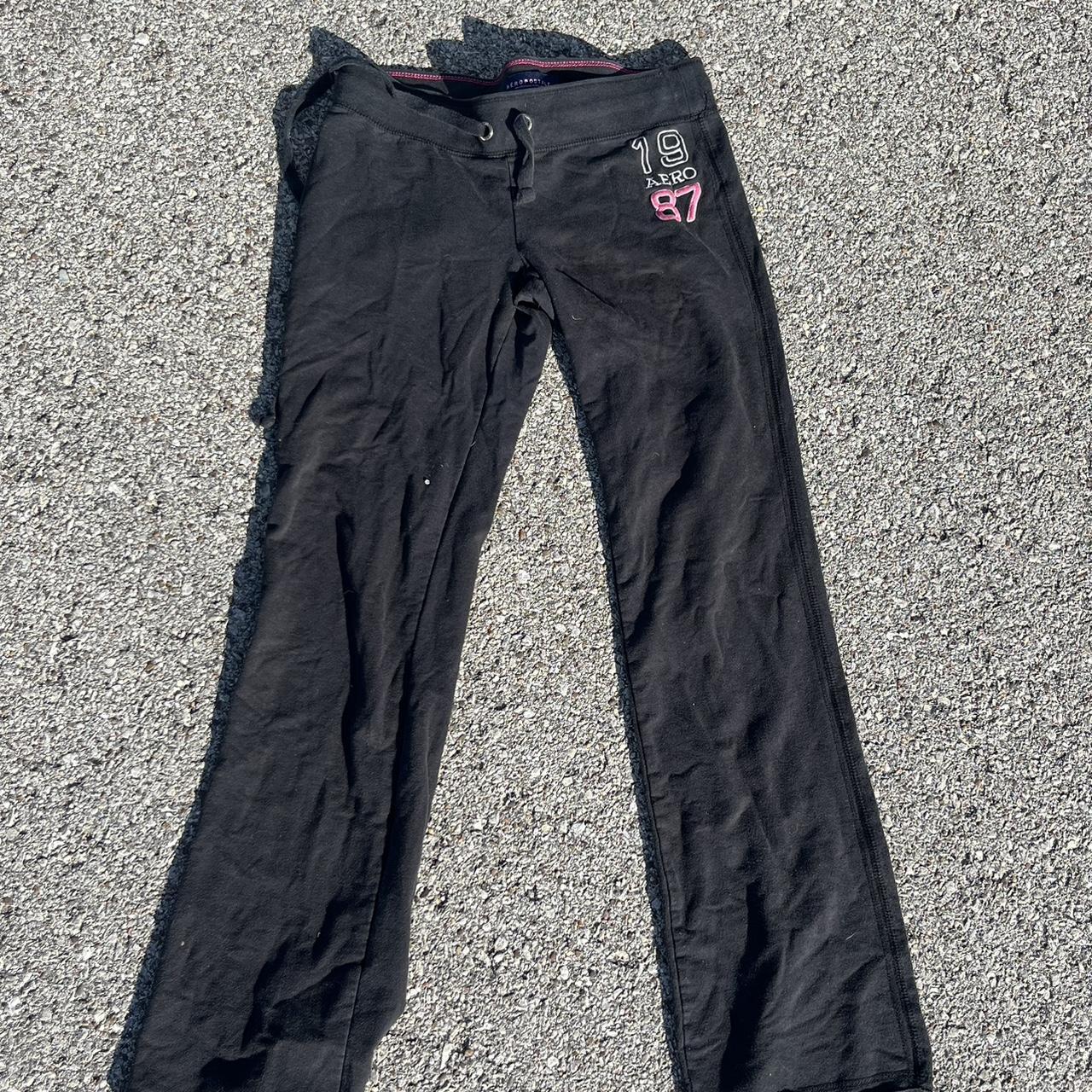 low rise aero sweats black and pink #y2k #sweats - Depop