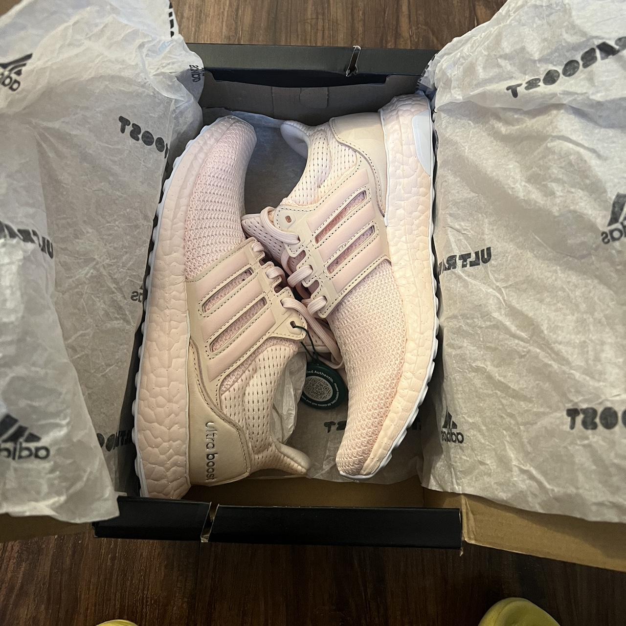 Adidas Women's Pink Trainers | Depop
