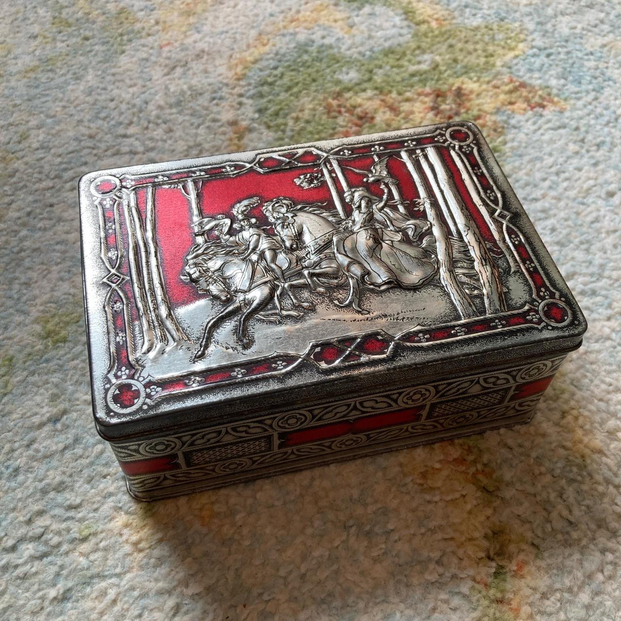Tin Toffee box Decorative Vintage! - Depop