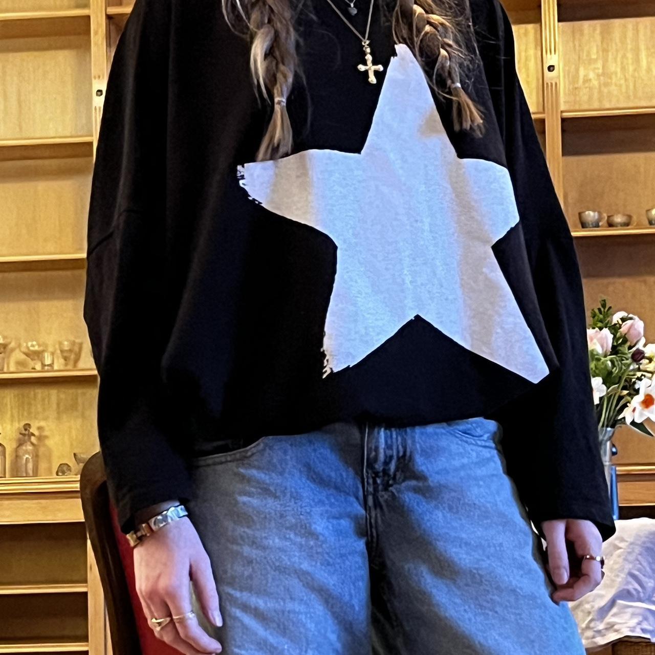 Black star y2k jumper with zips for crop functions - Depop