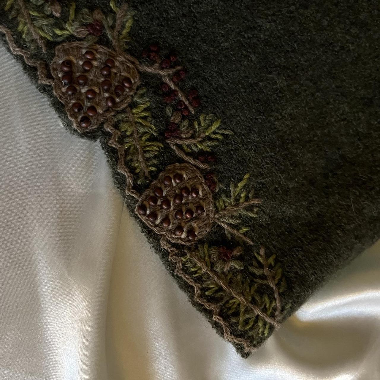 Rare Vintage Woolrich Wool Vest with the cutest pine... - Depop