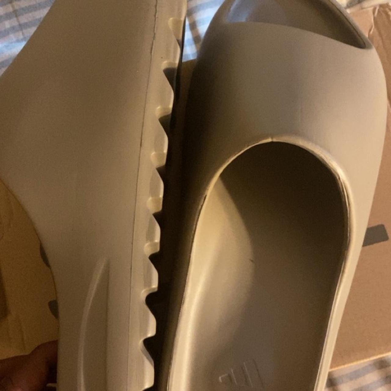 Yezzy slides Brand new Comes with box - Depop