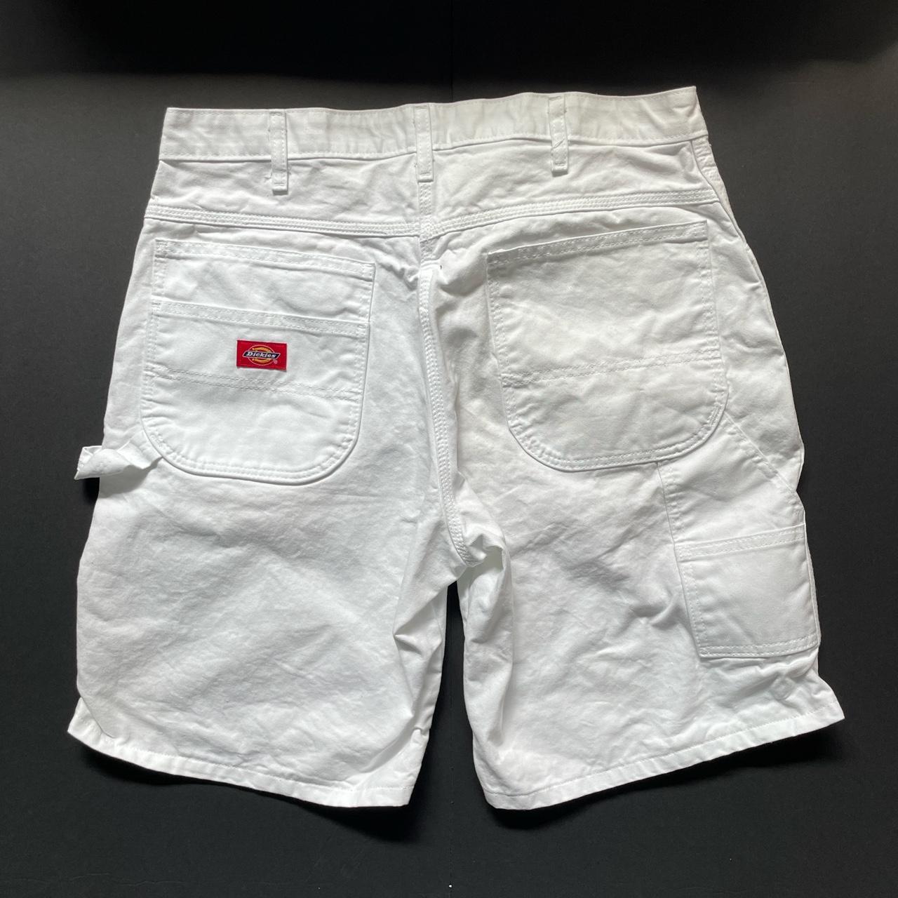 Dickies Men's White Shorts | Depop