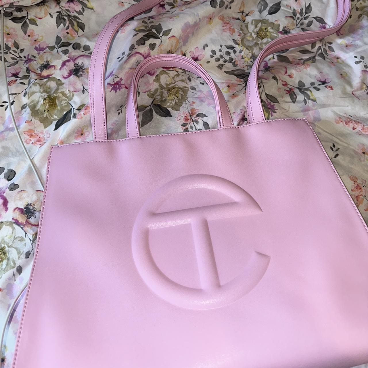 MEDIUM BUBBLEGUM PINK TELFAR BAG 💅🏼🎀🩷 - Depop