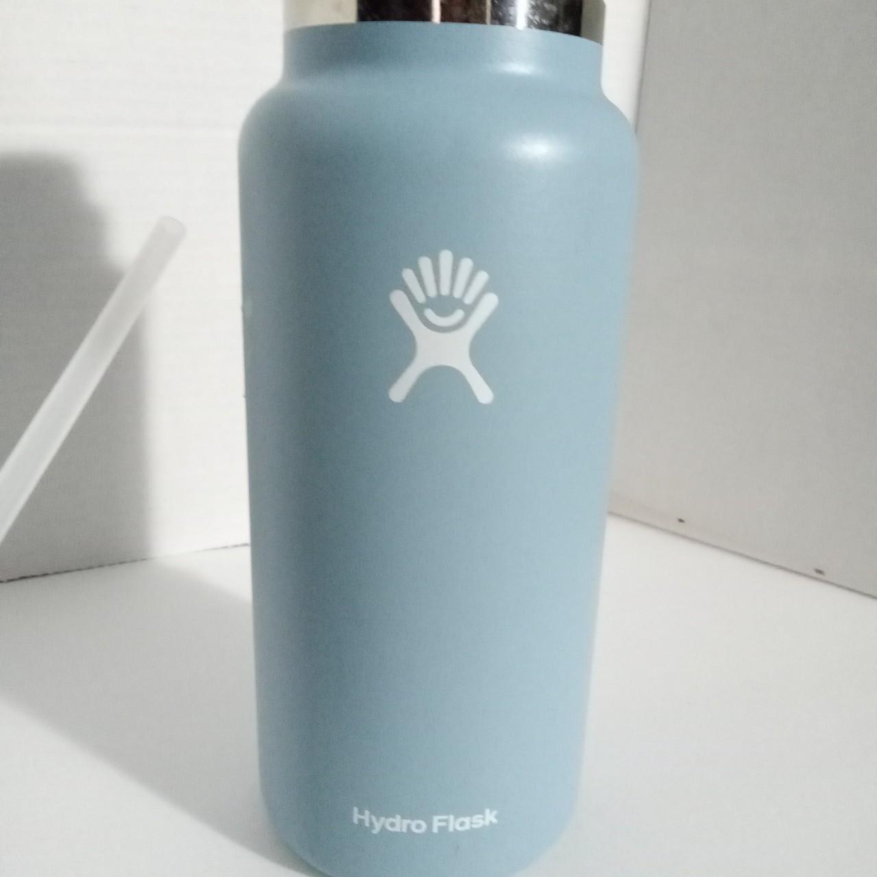 Baby blue hydro flask - Depop