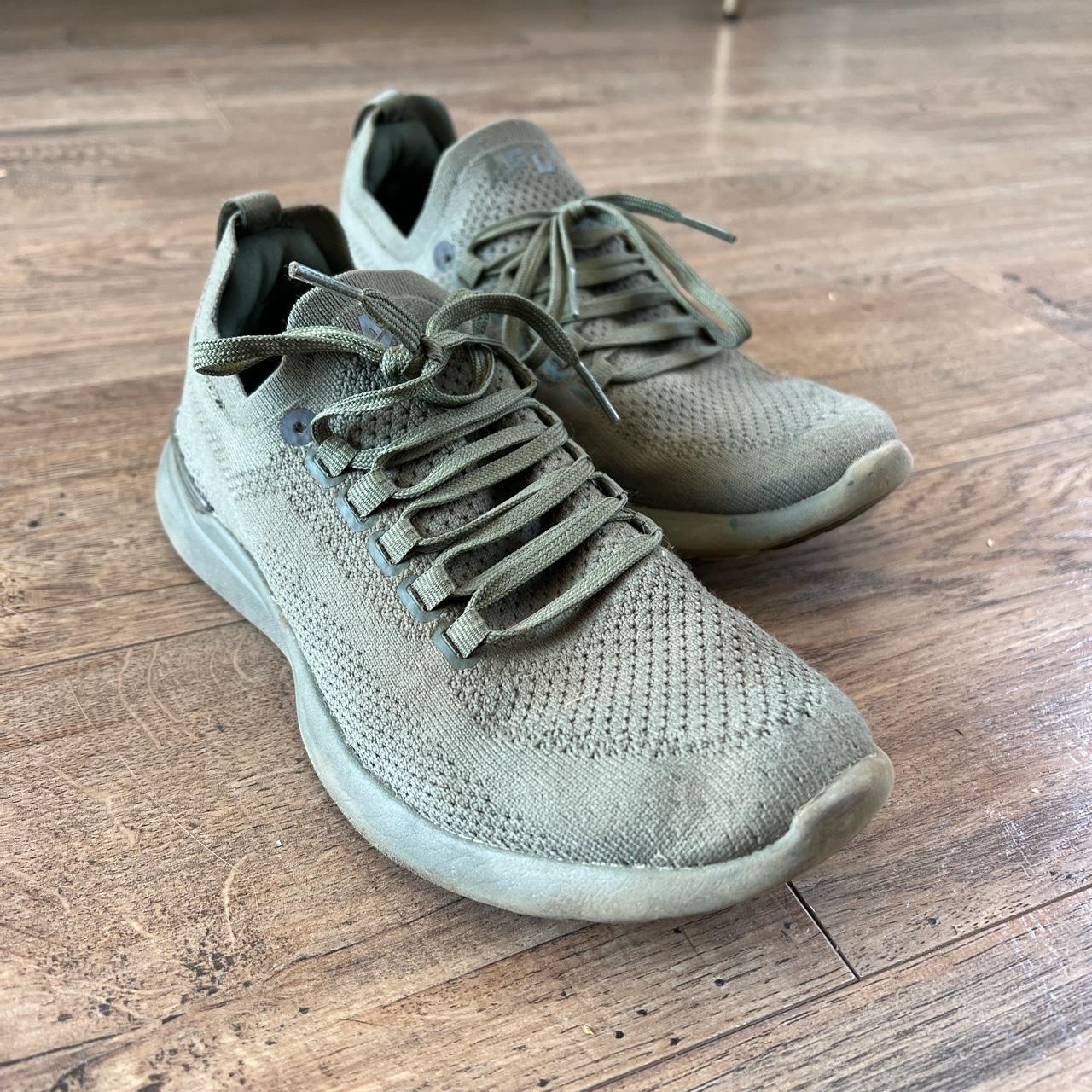 APL tech loom breeze in green - worn and missing... - Depop