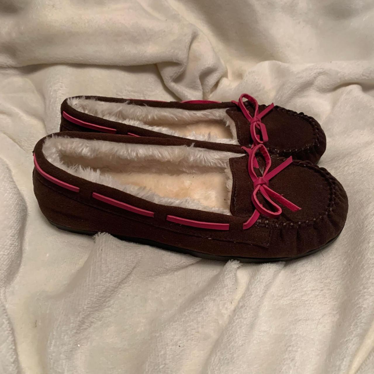 NWOT Air Walk Brown Suede Furry Slippers Size 6 - Depop