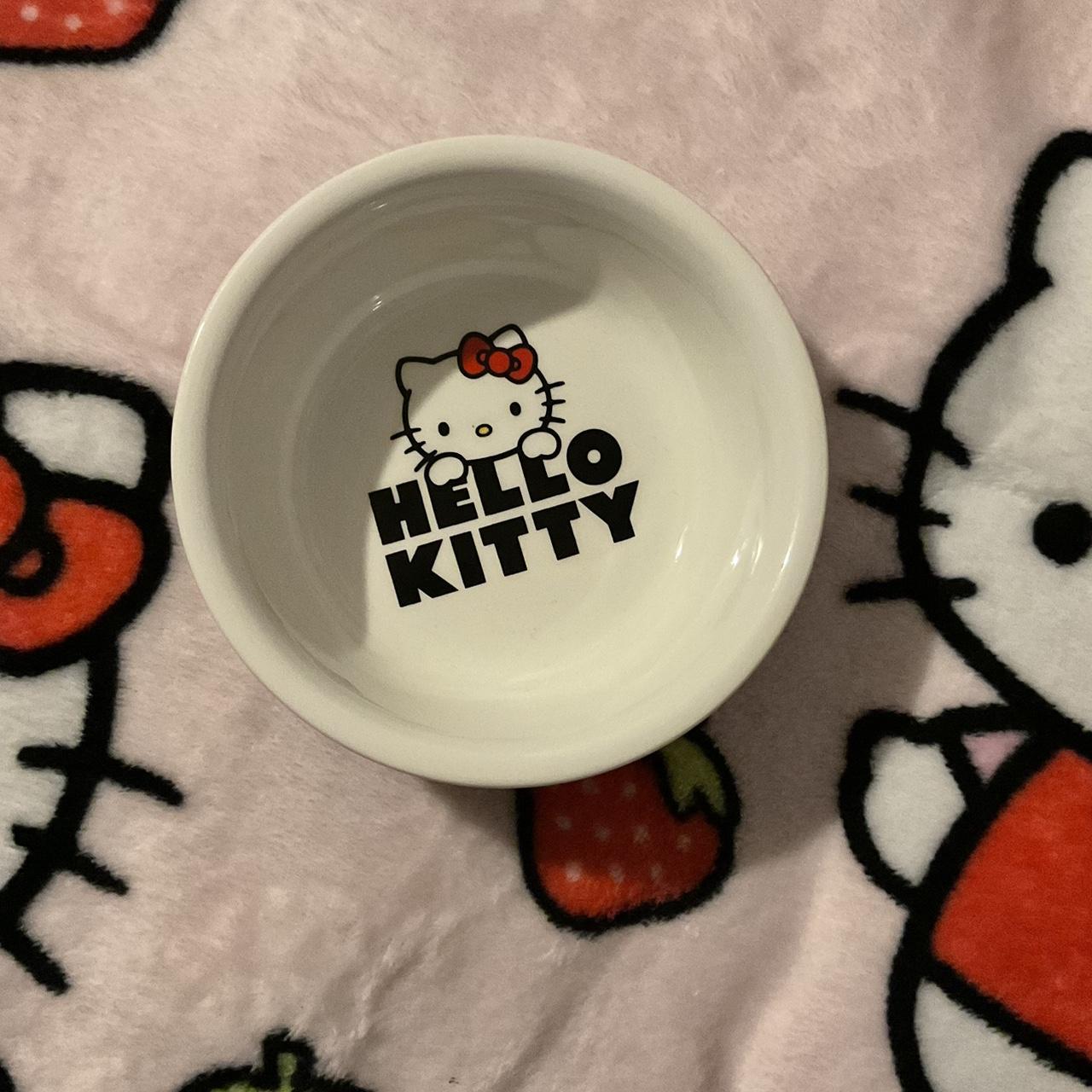 Hello kitty cat bowl - Depop