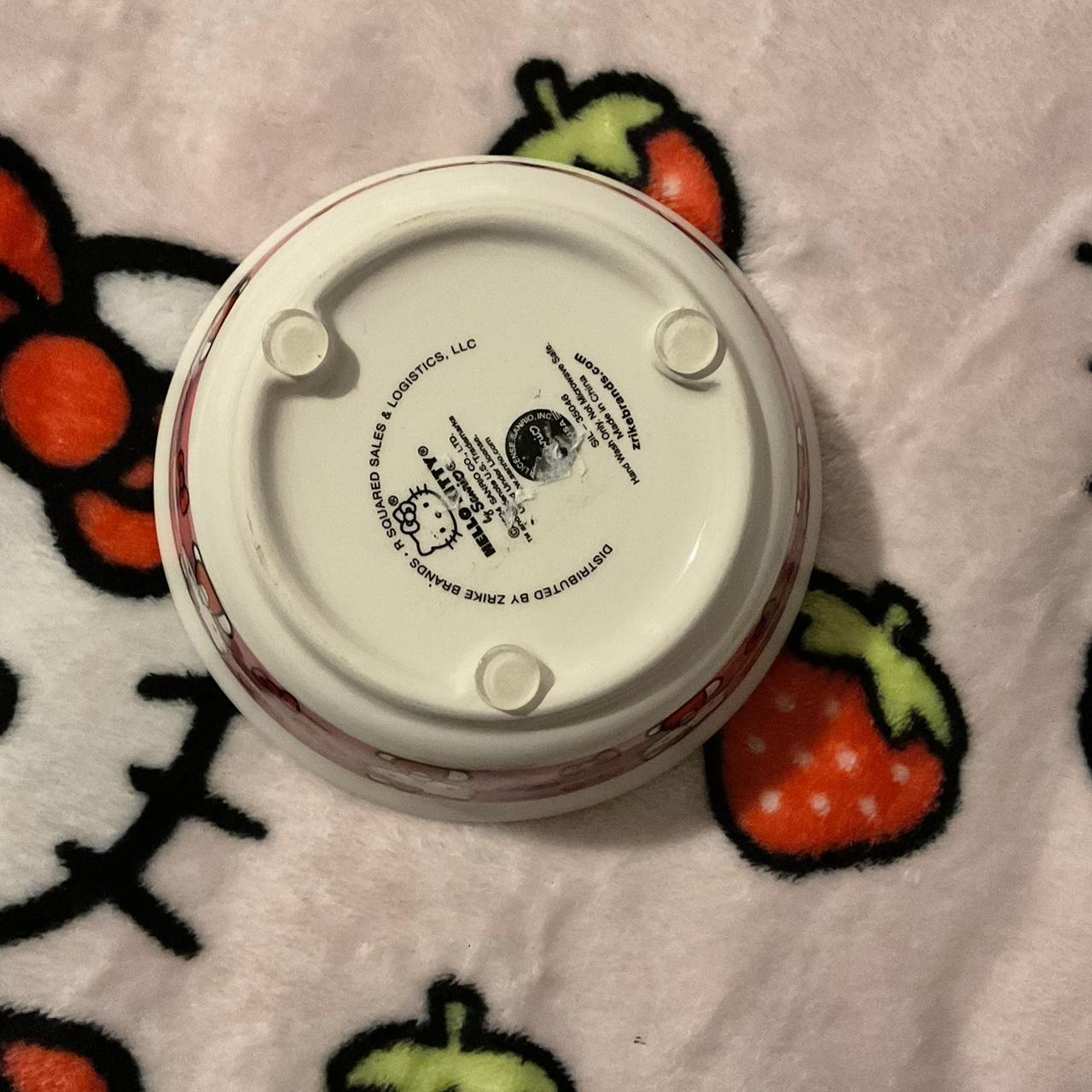Hello kitty cat bowl - Depop