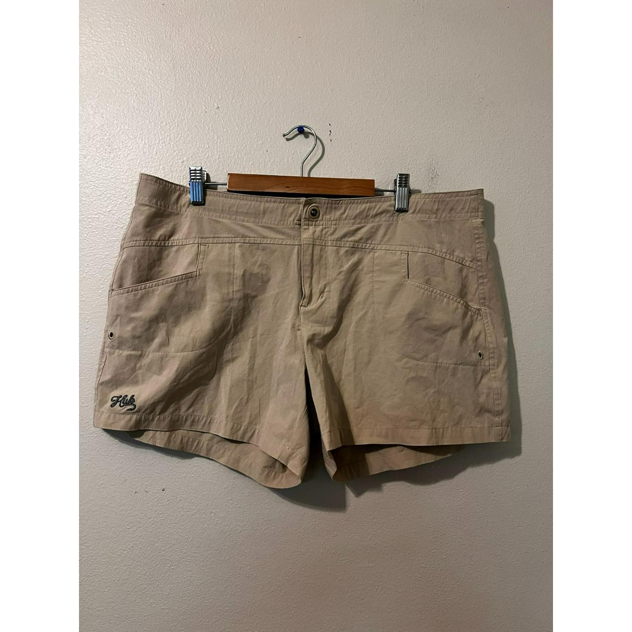 Women's Huk Tan Outdoor Shorts Size XL... - Depop
