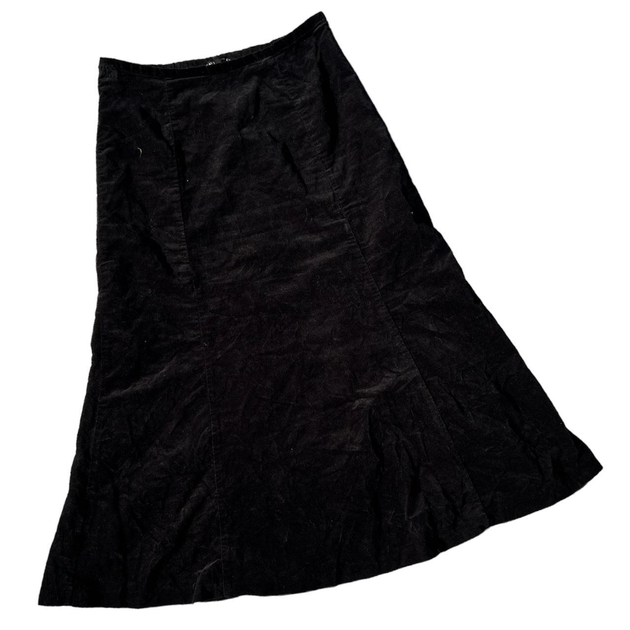 ☾⋆｡𖦹 ° 90s Staple Black Faux Micro-Suede A-Line... - Depop