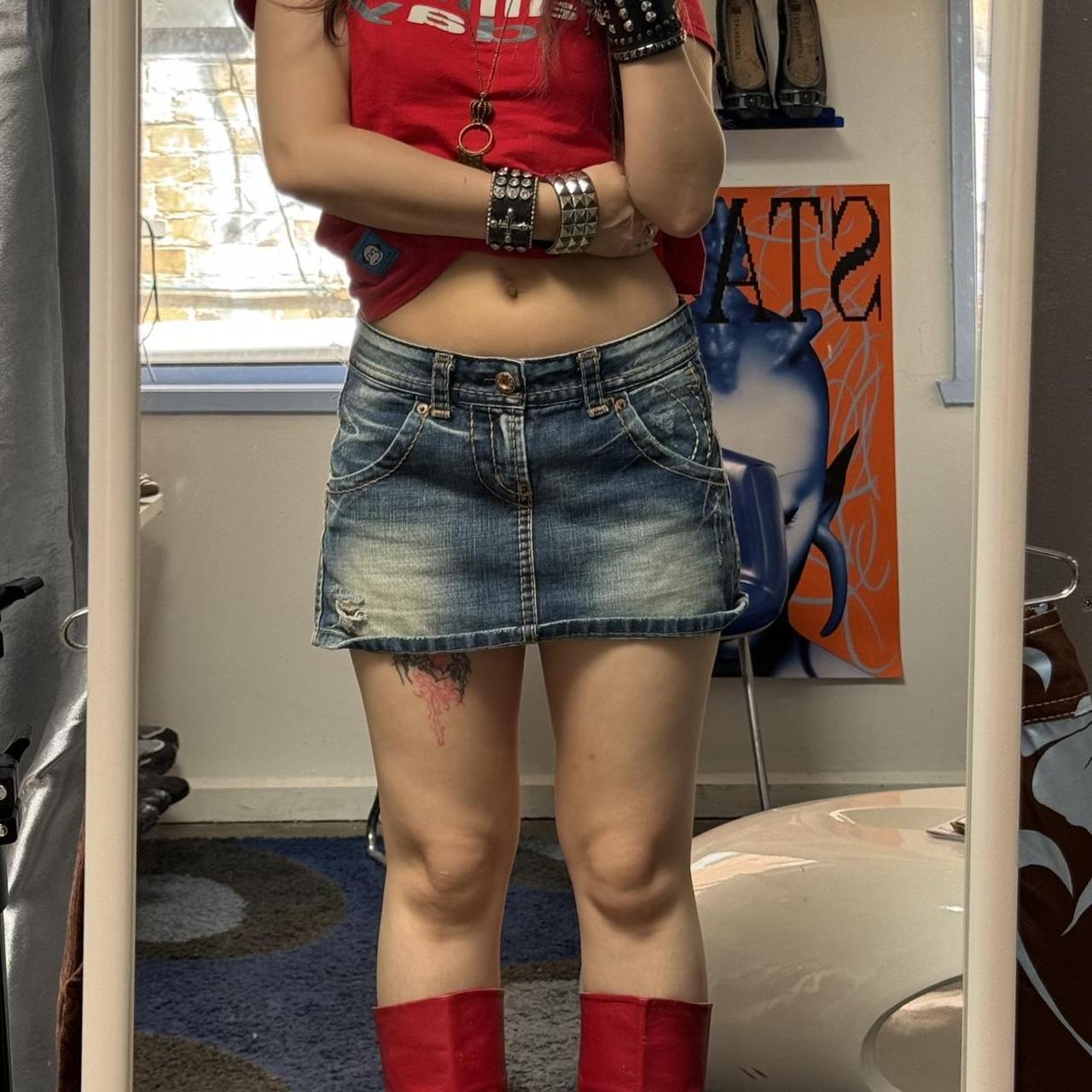 ☾⋆｡𖦹 ° chunky stitching denim mini skirt ☾⋆｡𖦹 ° ... | Depop