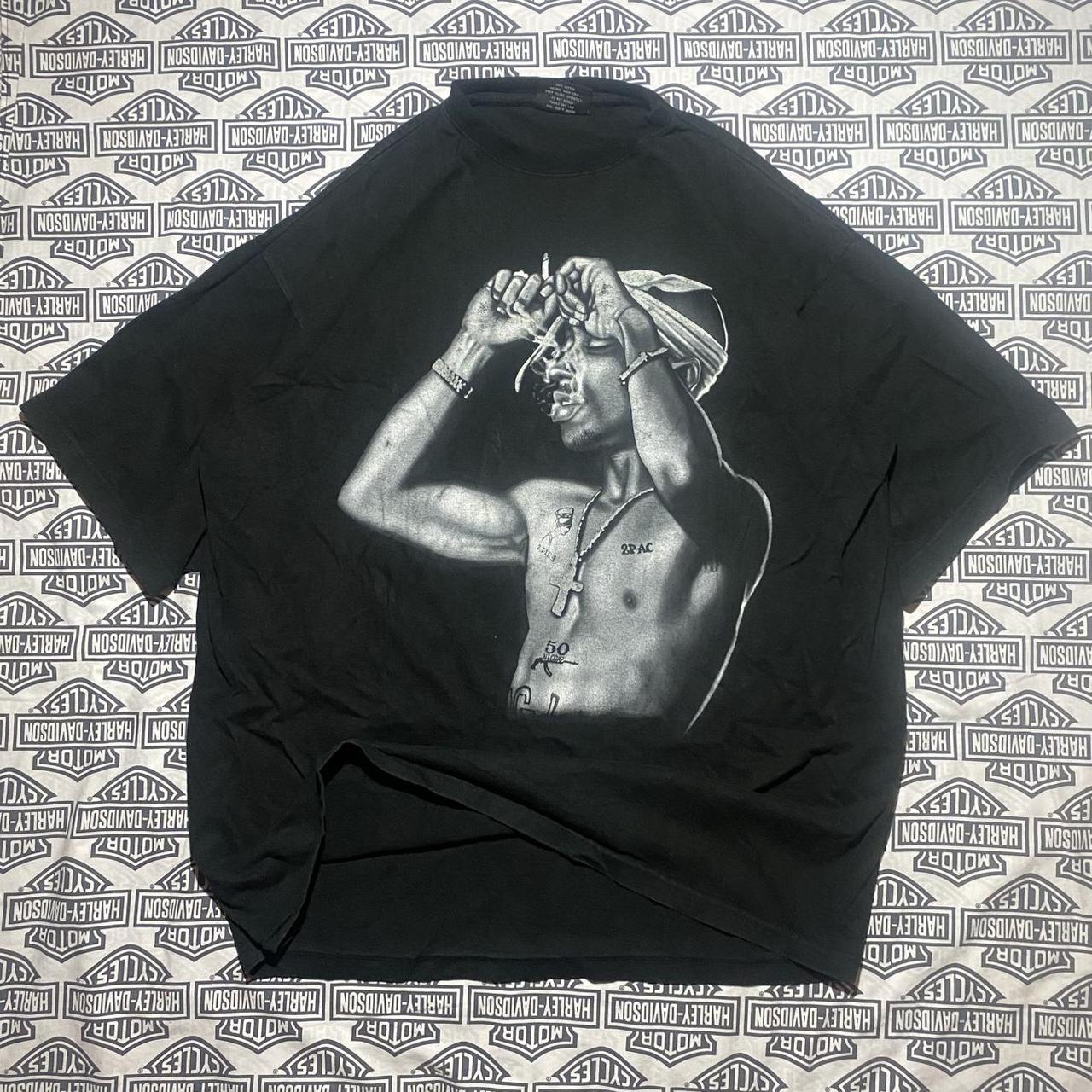 2000s Y2K Tupac 2Pac Shakur Graphic T-Shirt Size:... - Depop