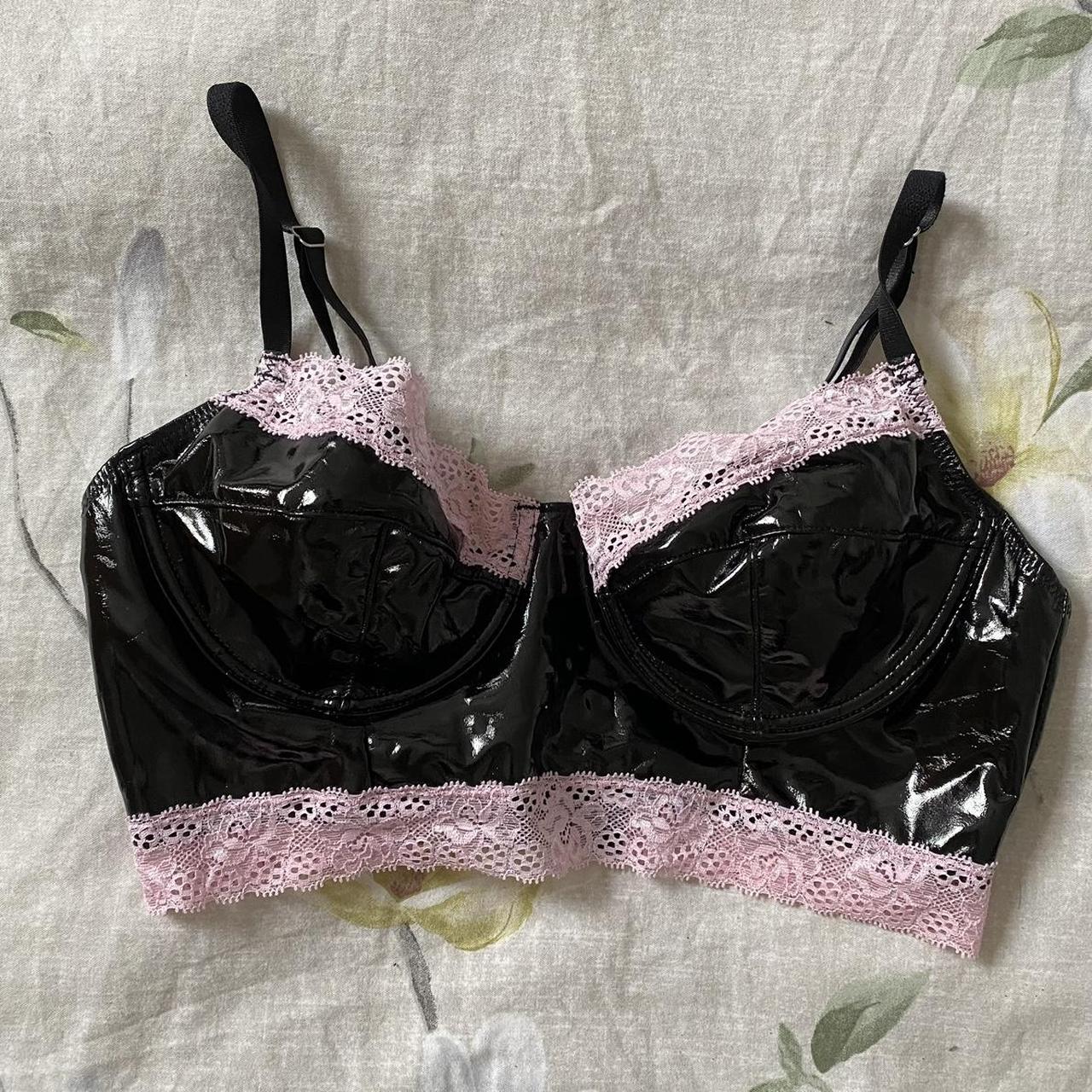 🧸♡ black and pink pvc lace bralette crop top🦌 ʚїɞ... - Depop