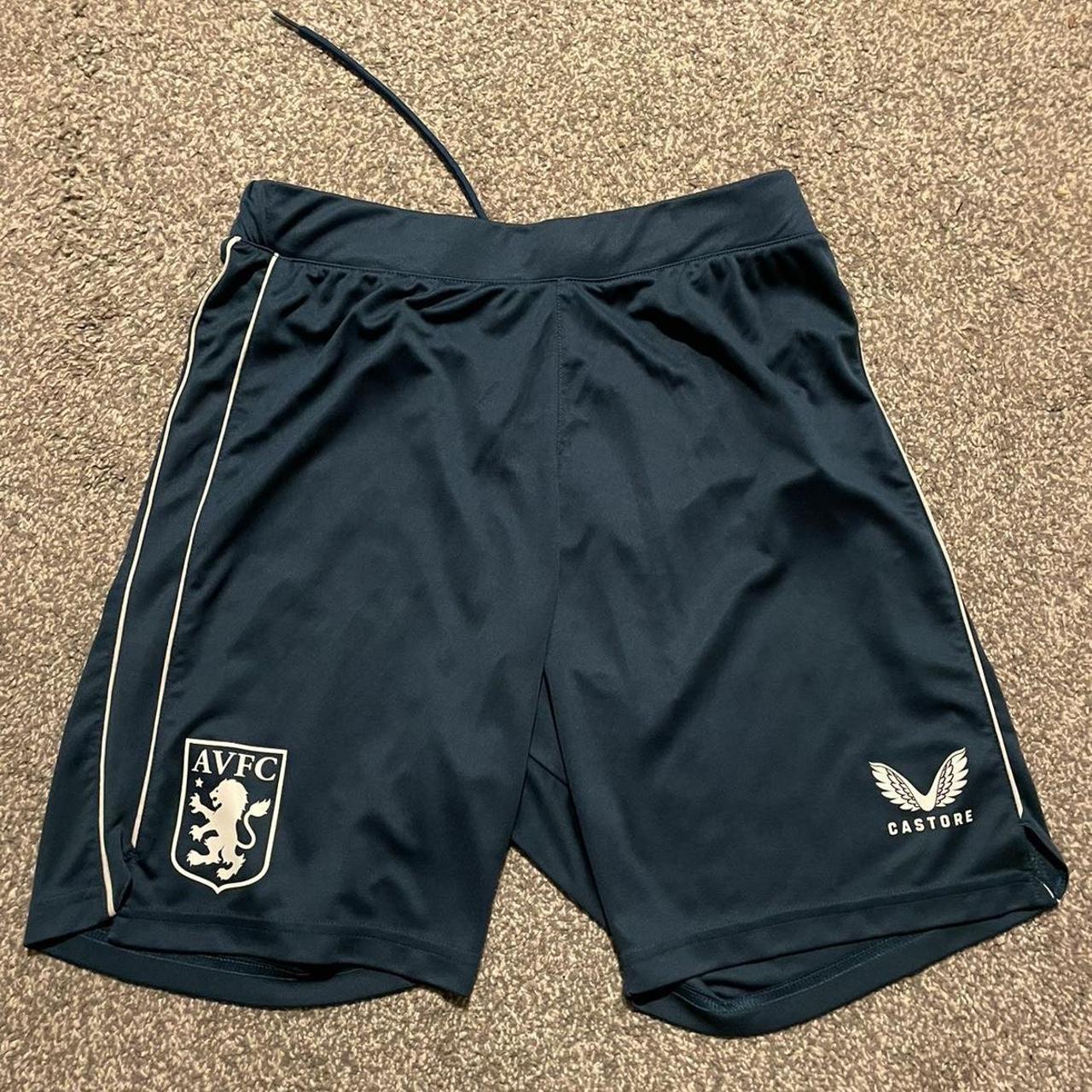 Aston Villa training kit set Raincoat, T-shirt ,... - Depop