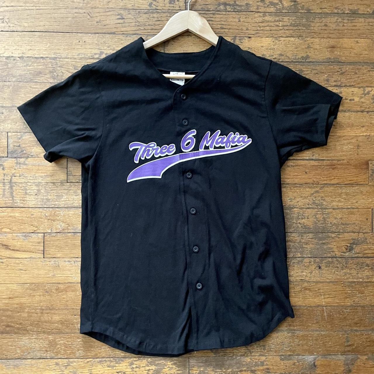 Shaka Men's Black and Purple Top | Depop