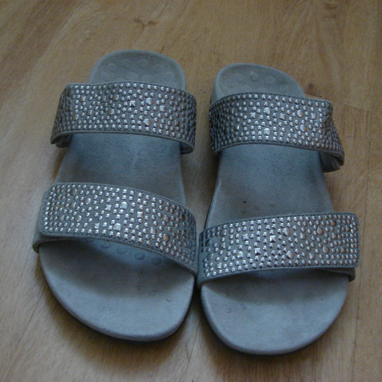 Samoa sliders by Vionic, comfort sandal, orthapedic... - Depop