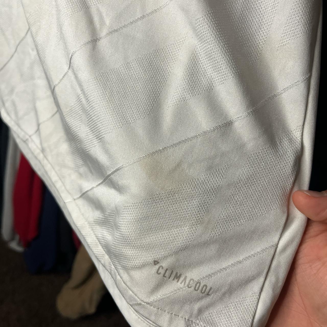 17’ Adidas Real Madrid Jersey. Beautiful jersey... - Depop