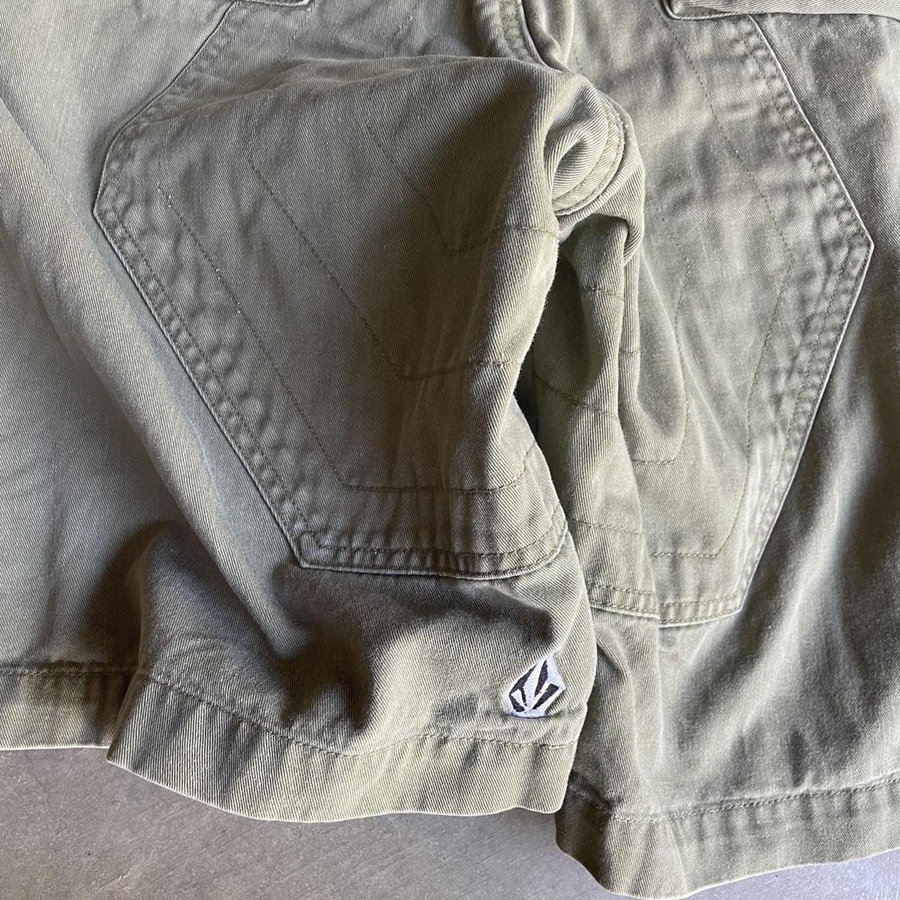 Volcom Cargo Shorts Great Color With Hidden... - Depop