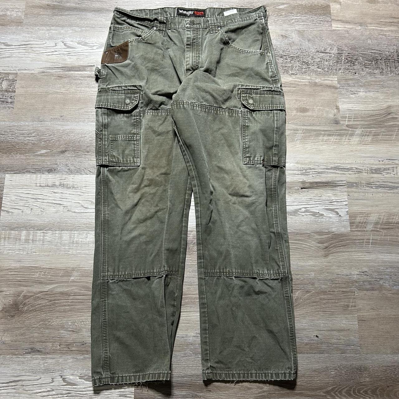 Vintage Moss Green Wrangler Cargos 35 x 32 - Depop