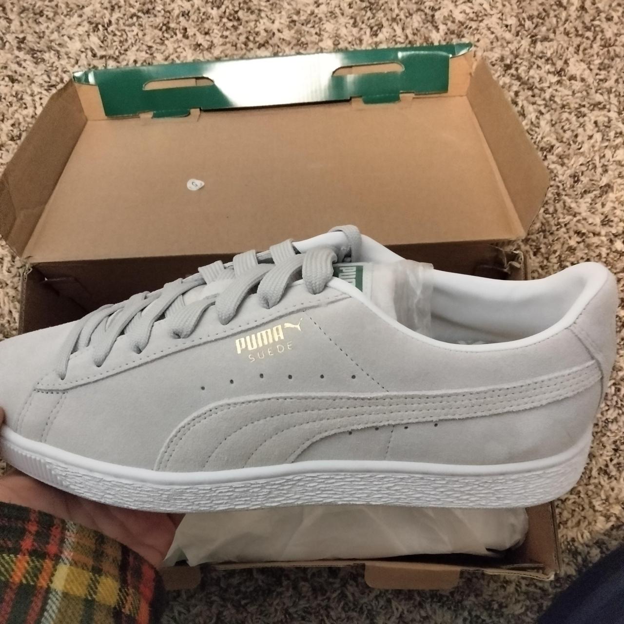 Puma Men's White and Grey Trainers | Depop