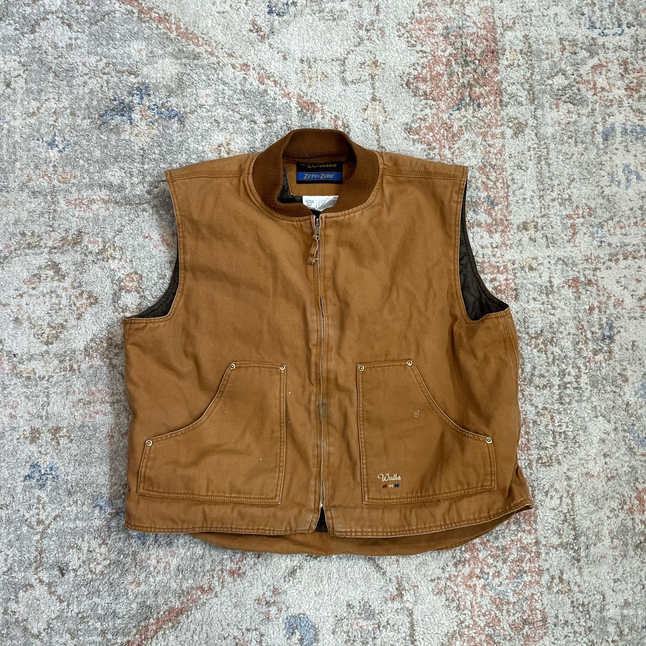 90s walls vest Size XL Small stains on front... - Depop